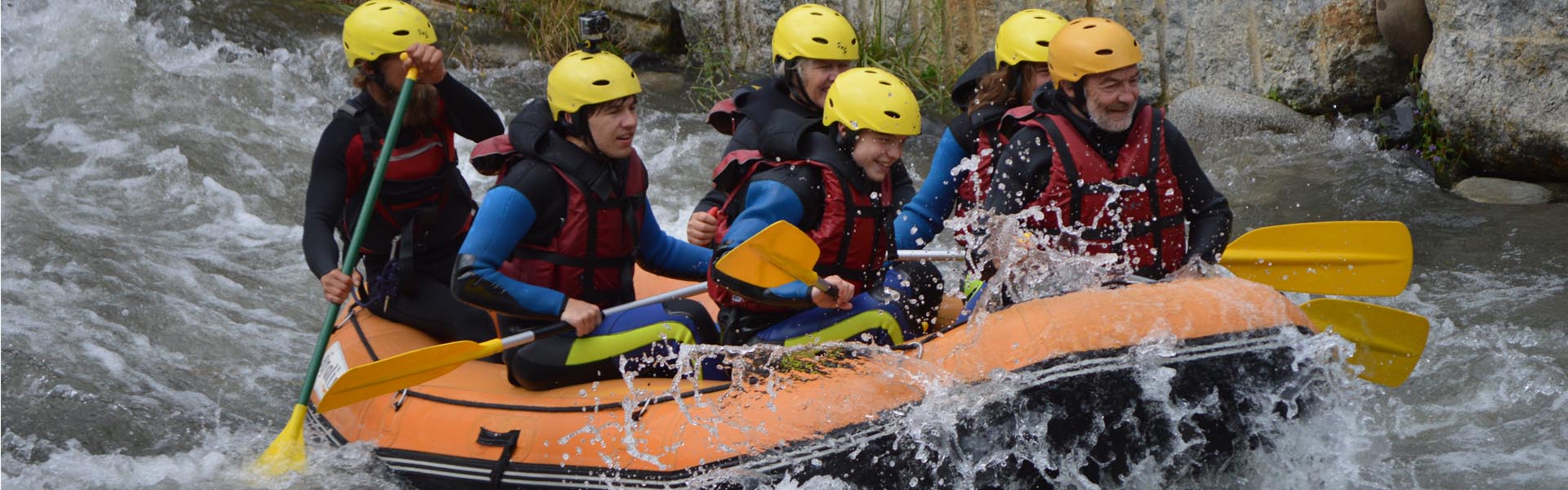 Rafting dans les Pyrénées, H2O organise vos vacances à la montagne